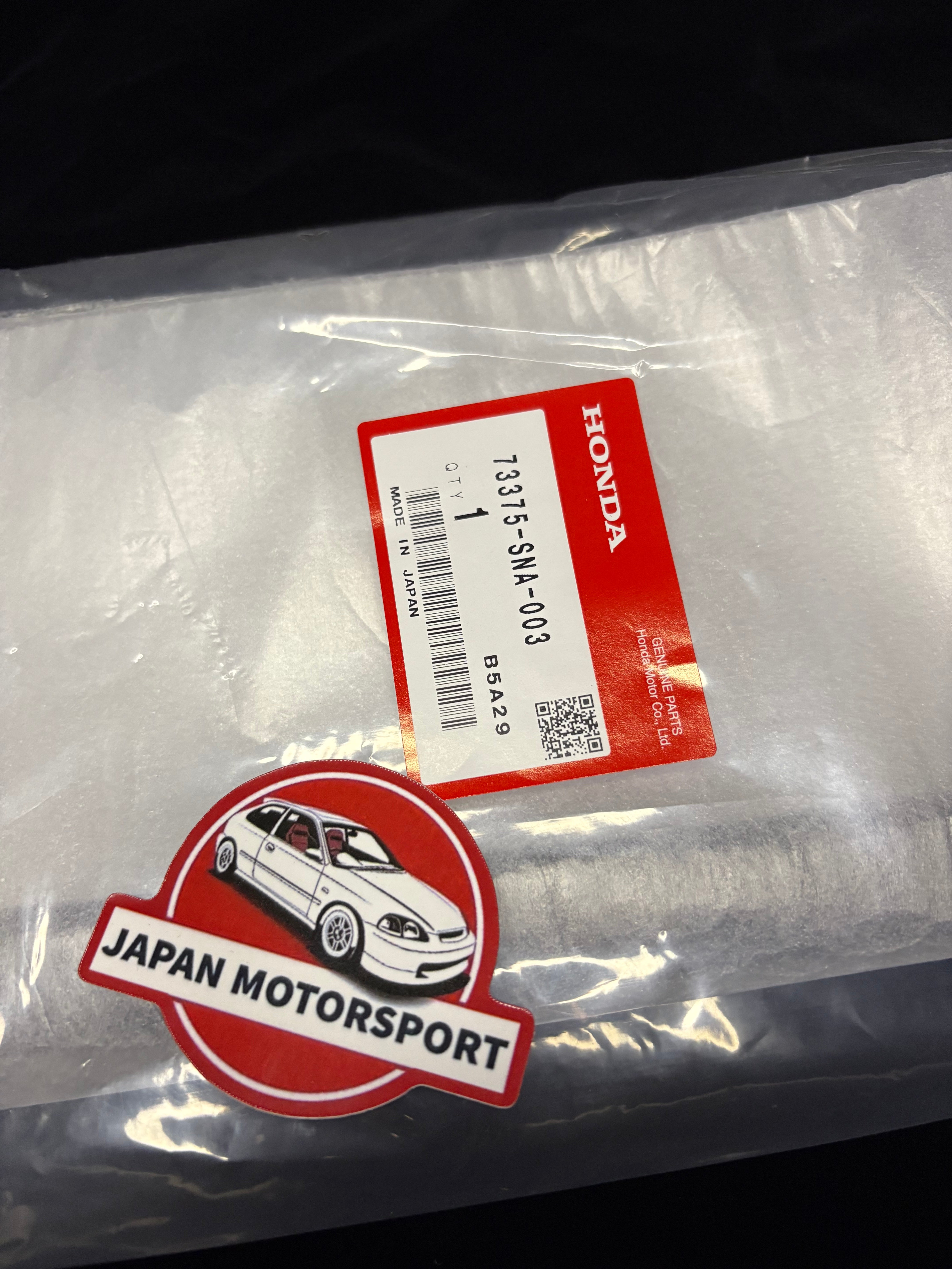 Honda Civic FD2R Front Quarter Glass Moulding – Japan Motorsport